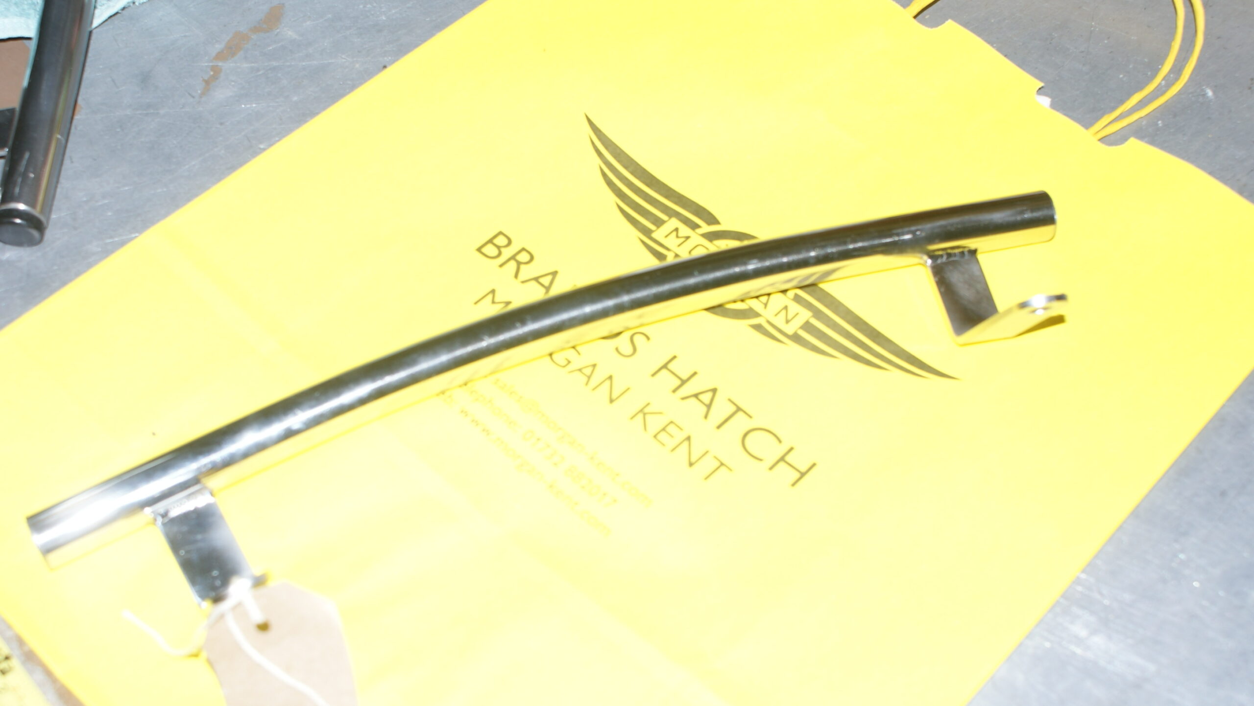 WGG0060 Badge Bar 15′ for Bumper equipped cars – Used – Morgan Kent