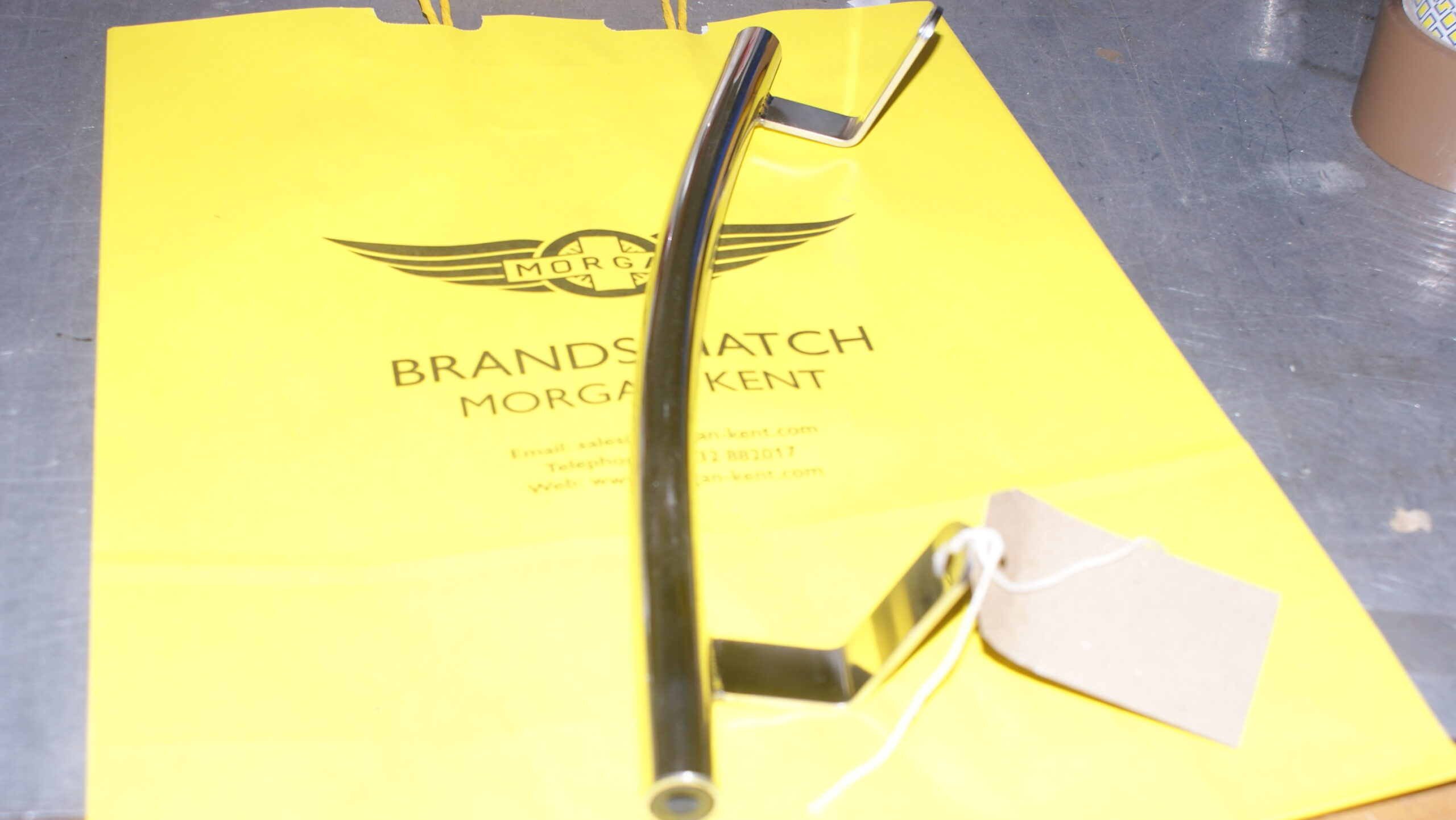 WGG0060 Badge Bar 15′ for Bumper equipped cars – Used – Morgan Kent